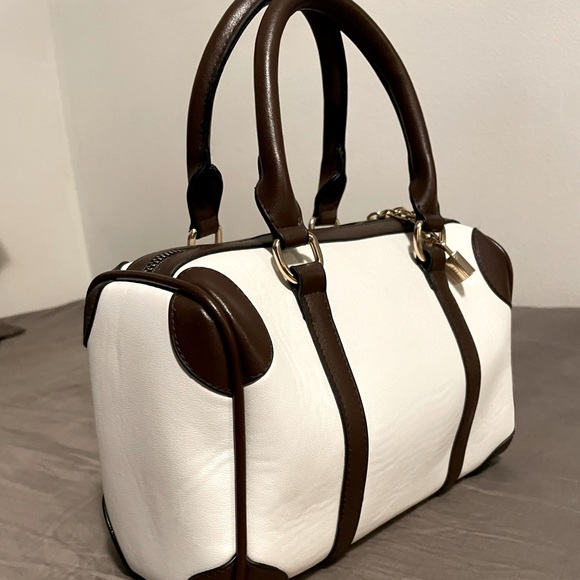 SHEIN | Bags | Small Boston Bag Style Purse Nwot | Poshmark